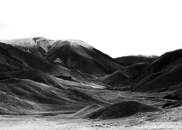 Lindis Pass - Space Studio & Gallery